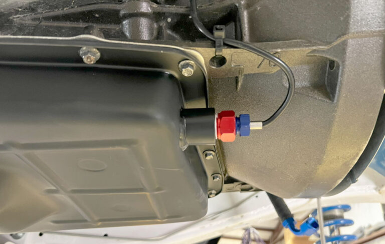 Weld in threaded port for transmission temp - BC Broncos